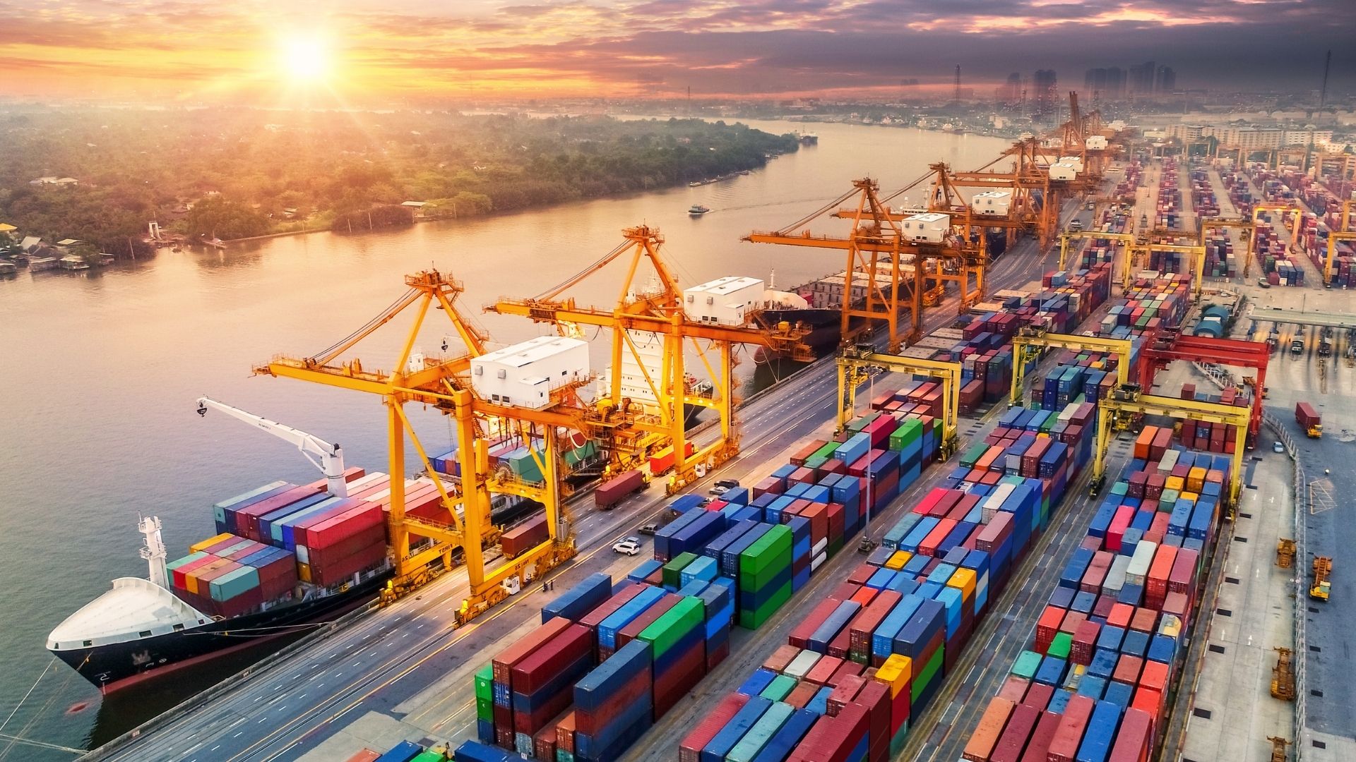 Doing business better - Blockchain in transport & logistics - BAL Lawyers